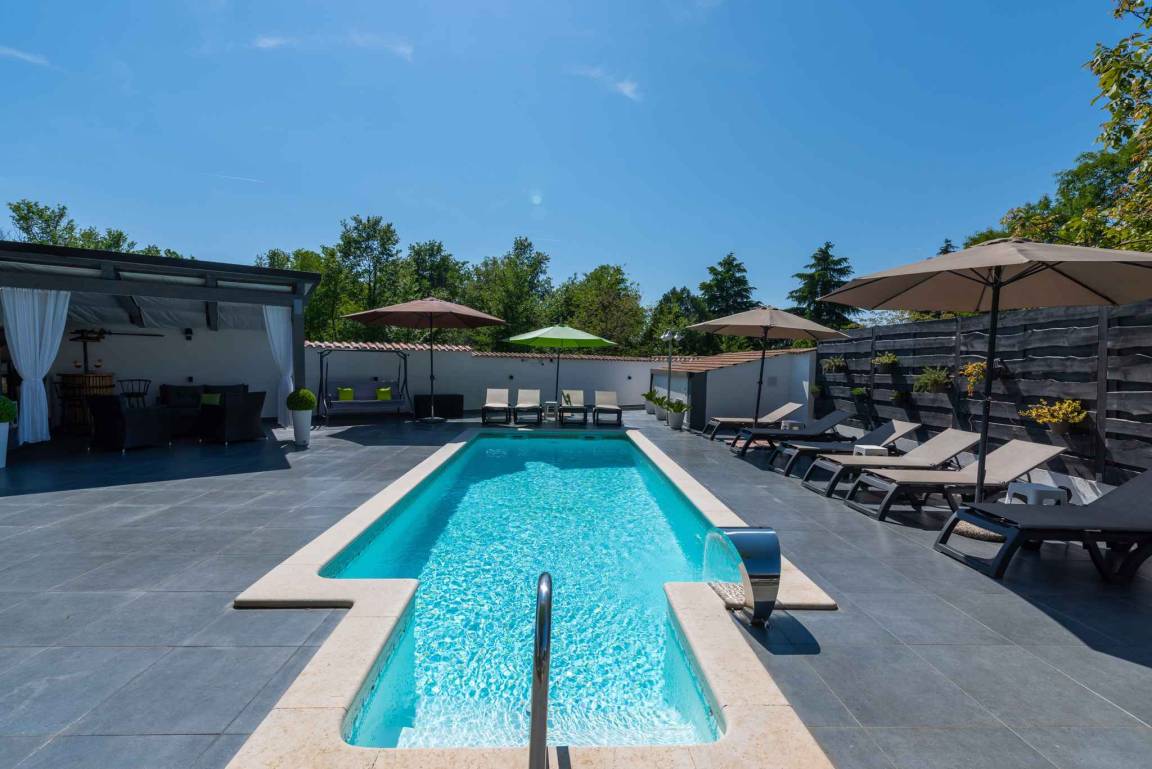 50 M² Ferienhaus ∙ 2 Schlafzimmer ∙ 4 Gäste - Poreč