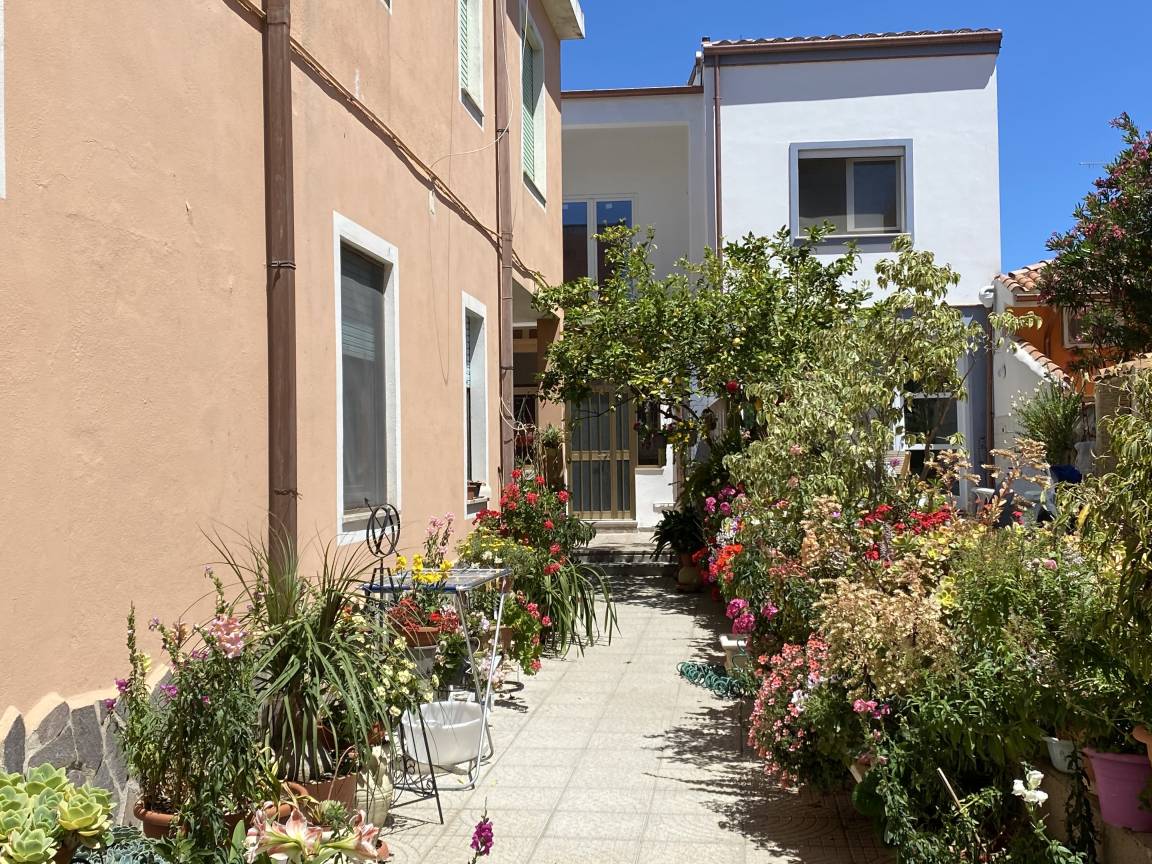 60 M² Apartamento ∙ 2 Habitaciones ∙ 4 Huéspedes - Tortolì