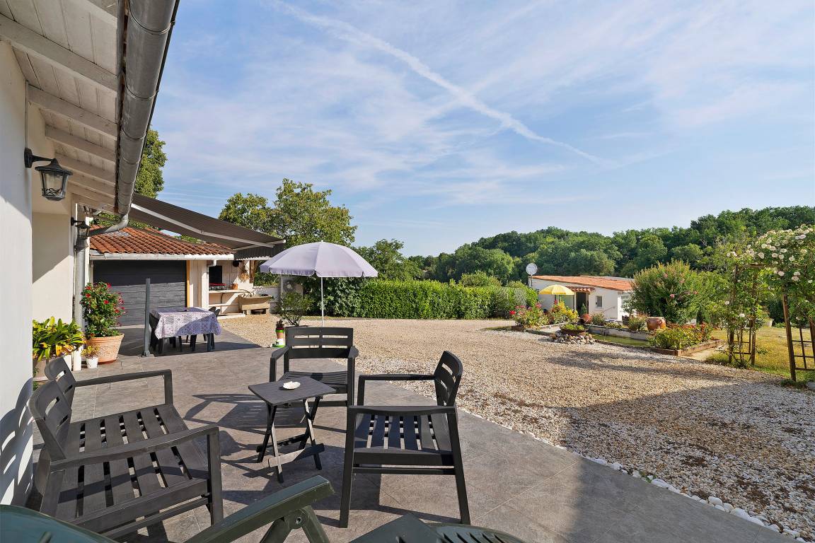 25 M² Bed And Breakfast ∙ 1 Bedroom ∙ 2 Guests - Aubeterre-sur-Dronne
