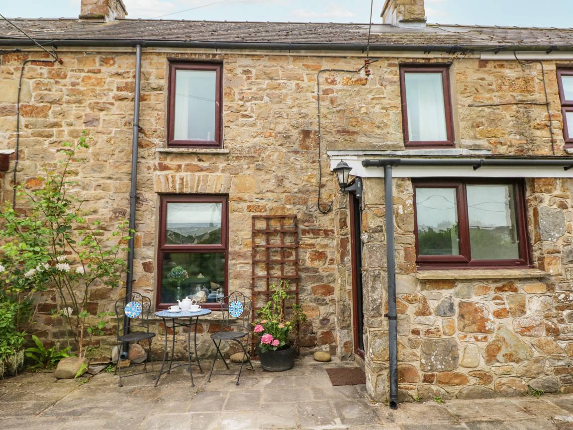 Cottage ∙ 3 Bedrooms ∙ 5 Guests - Little Haven
