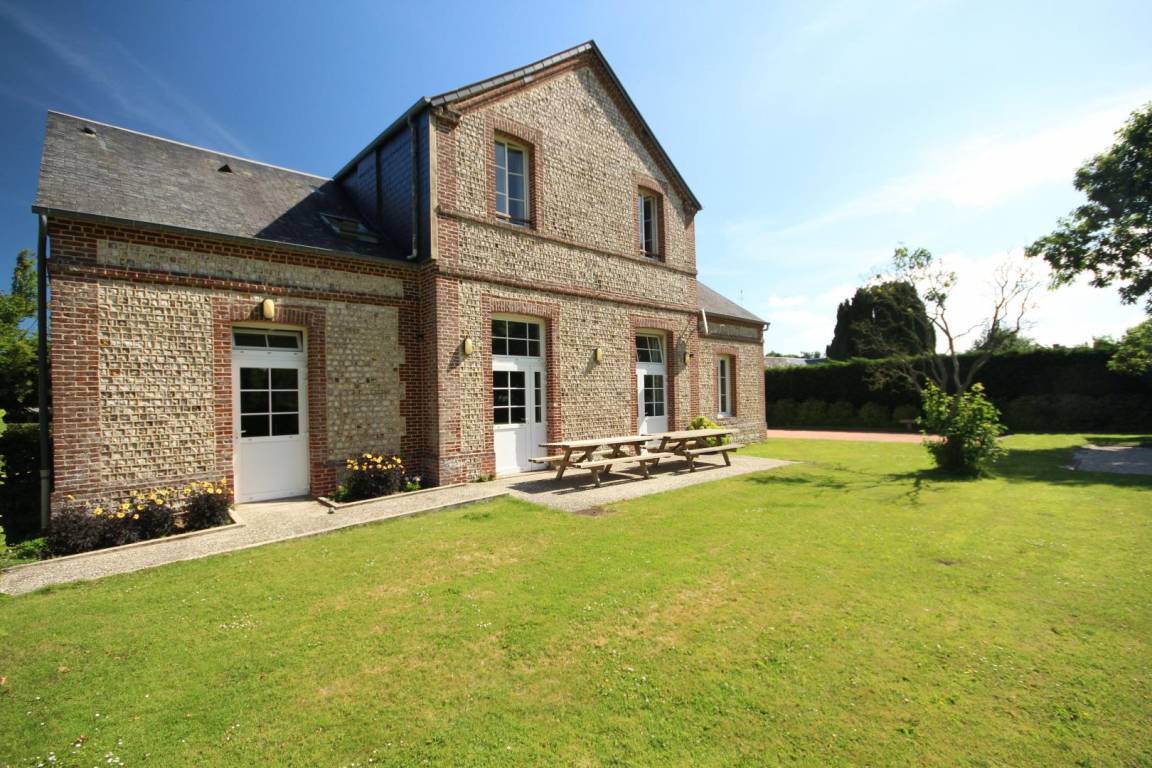 200 M² Gîte ∙ 7 Chambres ∙ 15 Personnes - Normandie