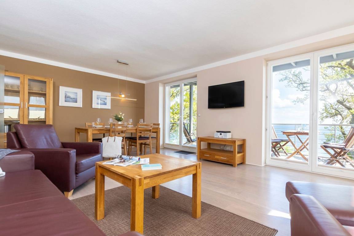 100 M² Ferienwohnung ∙ 2 Schlafzimmer ∙ 6 Gäste - Lohme