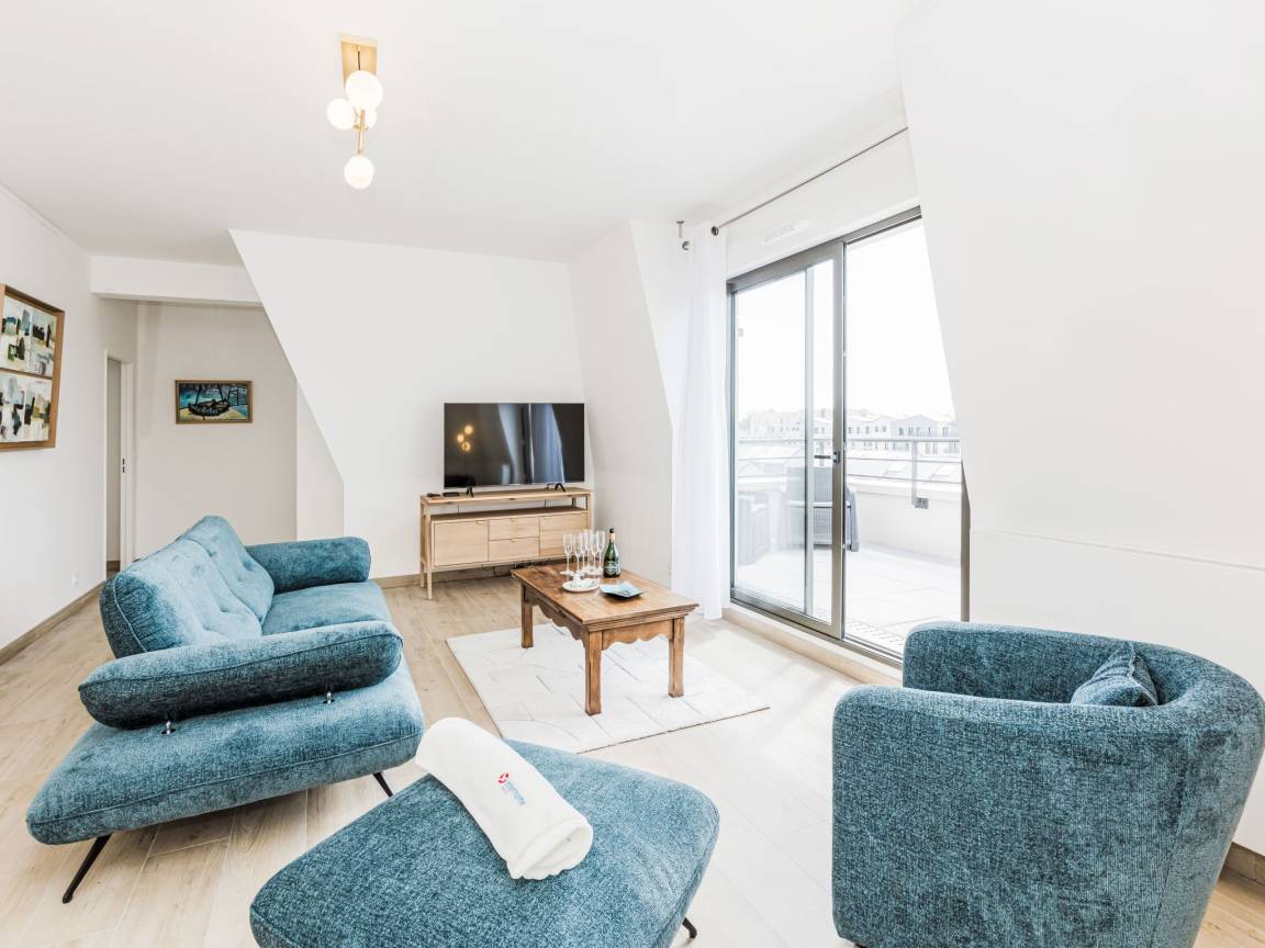 130 M² Huoneisto ∙ 3 Makuuhuonetta ∙ 6 Vierasta - Dinard