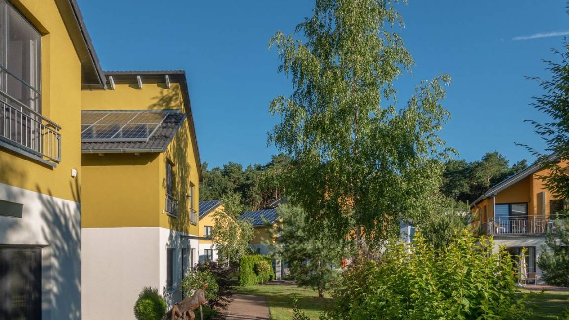 140 M² Hus ∙ 3 Sovrum ∙ 6 Gäster - Berlin