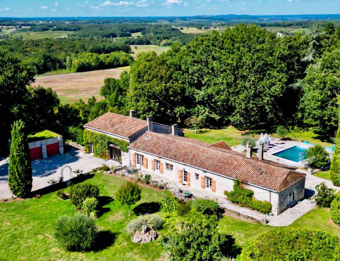 330 M² Ferienhaus ∙ 3 Schlafzimmer ∙ 6 Gäste - Lot-et-Garonne