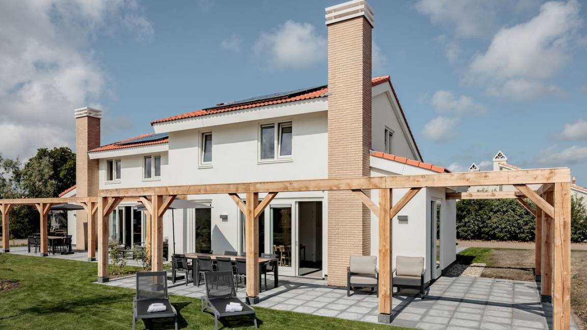 124 M² House ∙ 4 Bedrooms ∙ 8 Guests - Zandvoort