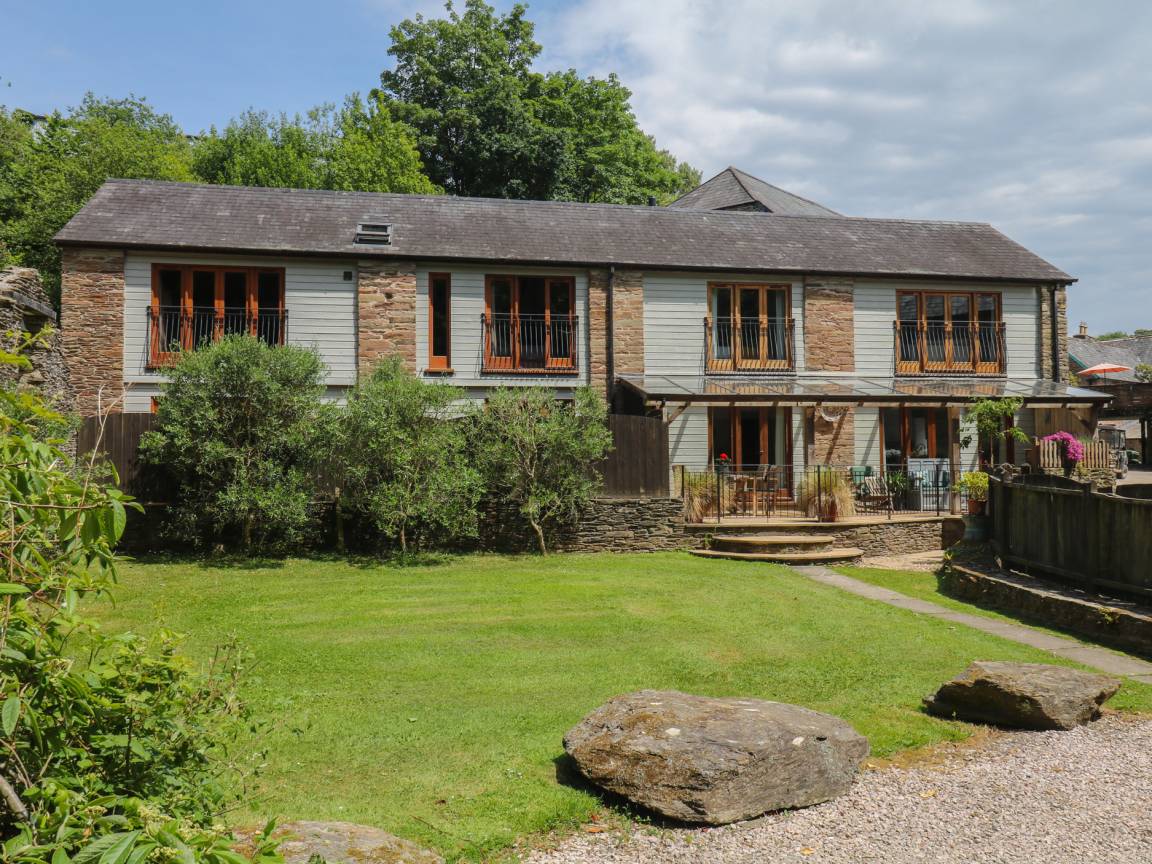 Cottage ∙ 2 Bedrooms ∙ 4 Guests - Salcombe