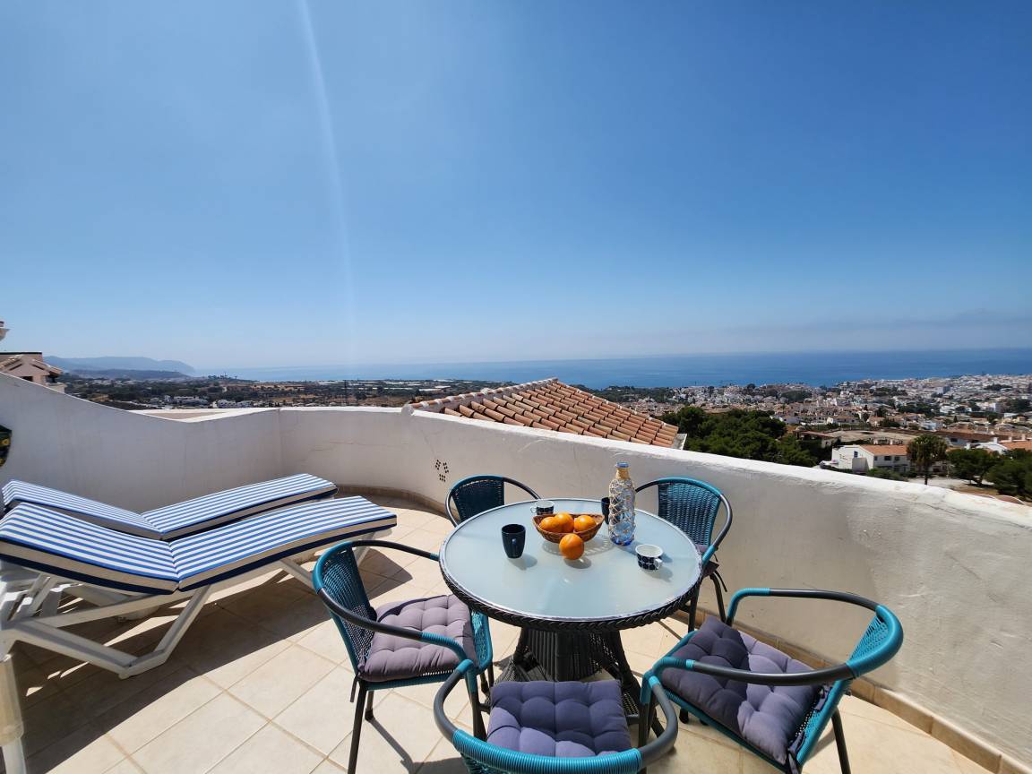 75 M² Lägenhet ∙ 2 Sovrum ∙ 4 Gäster - Nerja