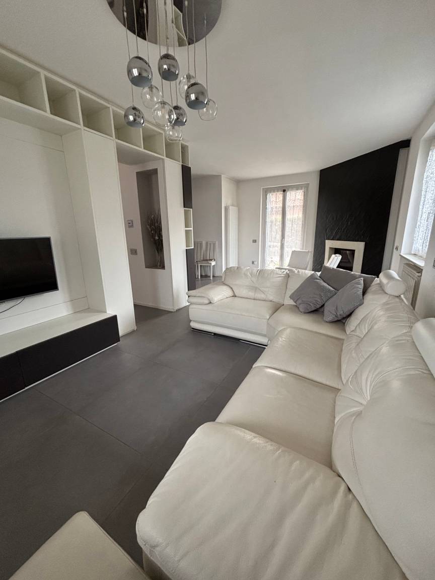 200 M² Casa ∙ 3 Quartos ∙ 5 Hóspedes - Varese