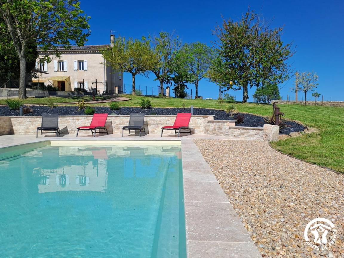 150 M² Gîte ∙ 5 Chambres ∙ 13 Personnes - Tarn