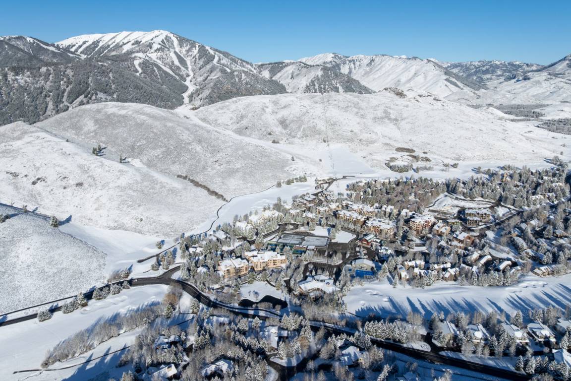 94 M² House ∙ 2 Bedrooms ∙ 6 Guests - Sun Valley, ID