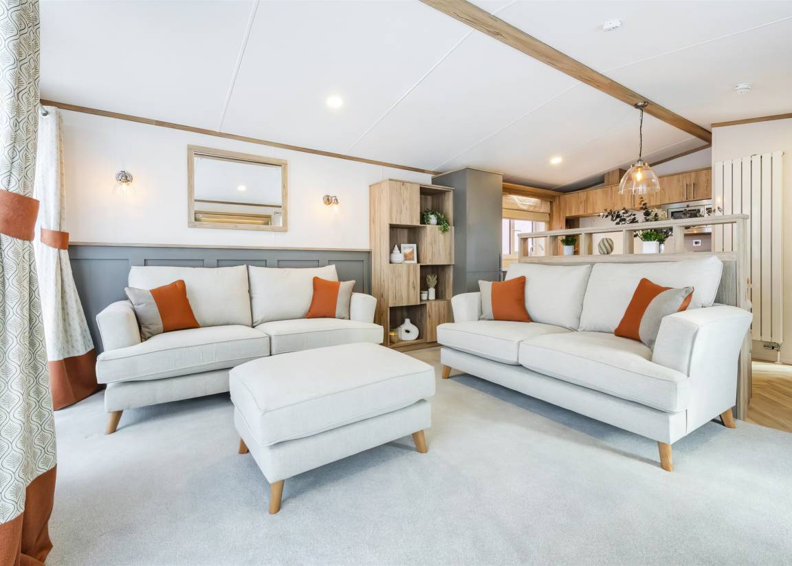 Caravan ∙ 2 Bedrooms ∙ 4 Guests - Wales
