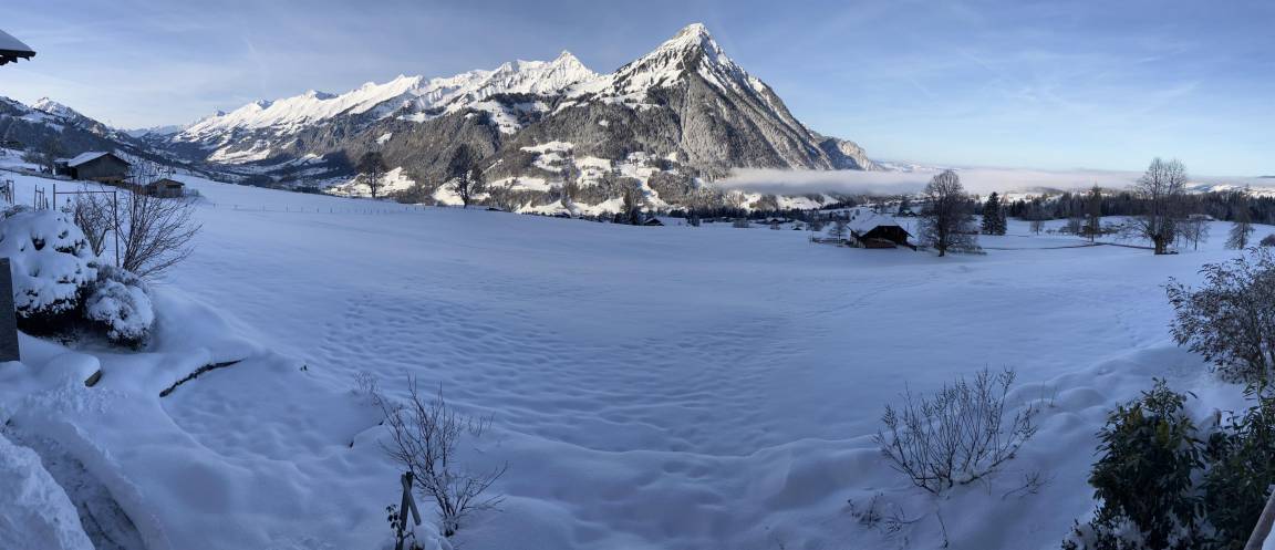 202 M² Apartamento ∙ 4 Habitaciones ∙ 10 Huéspedes - Spiez