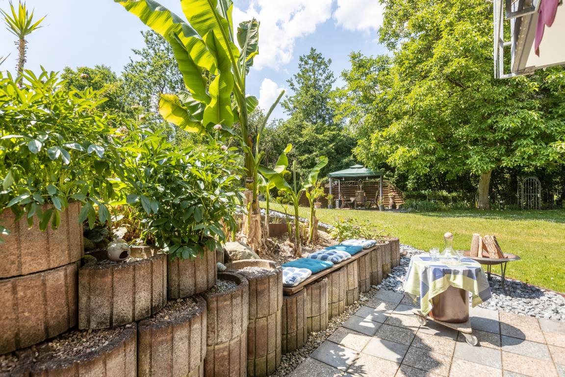 64 M² Ferienwohnung ∙ 1 Schlafzimmer ∙ 4 Gäste - Gailingen am Hochrhein