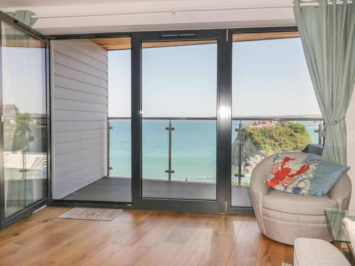 Cottage ∙ 2 Bedrooms ∙ 4 Guests - Fistral Beach