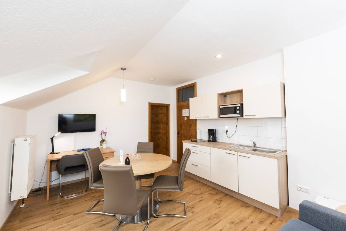 Ferienwohnung ∙ 1 Schlafzimmer ∙ 3 Gäste - Nordheim am Main