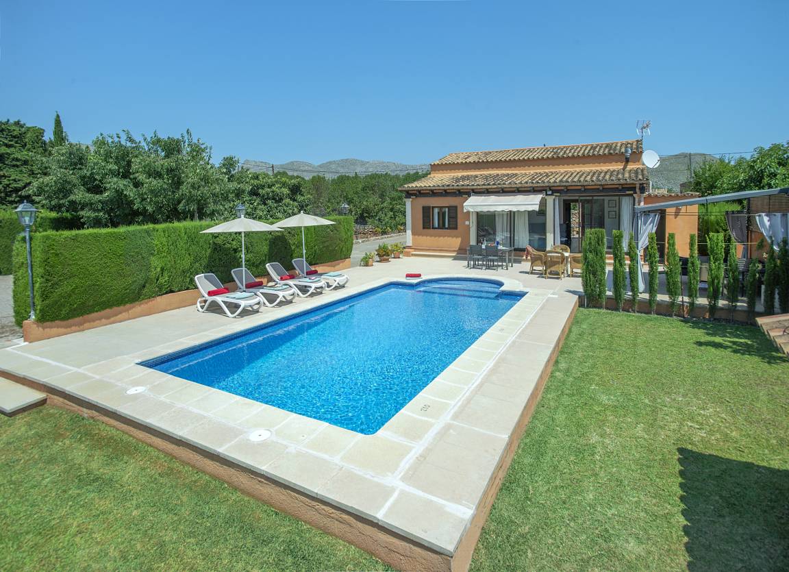 100 M² Villa ∙ 2 Bedrooms ∙ 4 Guests - Port de Pollença