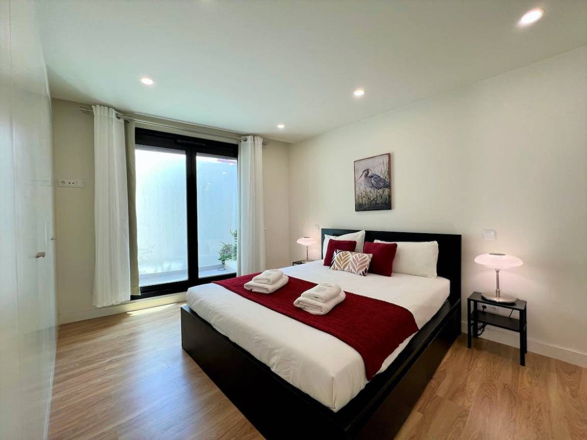 100 M² Ferienwohnung ∙ 2 Schlafzimmer ∙ 4 Gäste - Faro