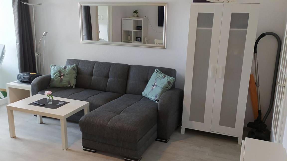 38 M² Ferienwohnung ∙ 1 Schlafzimmer ∙ 2 Gäste - Butjadingen