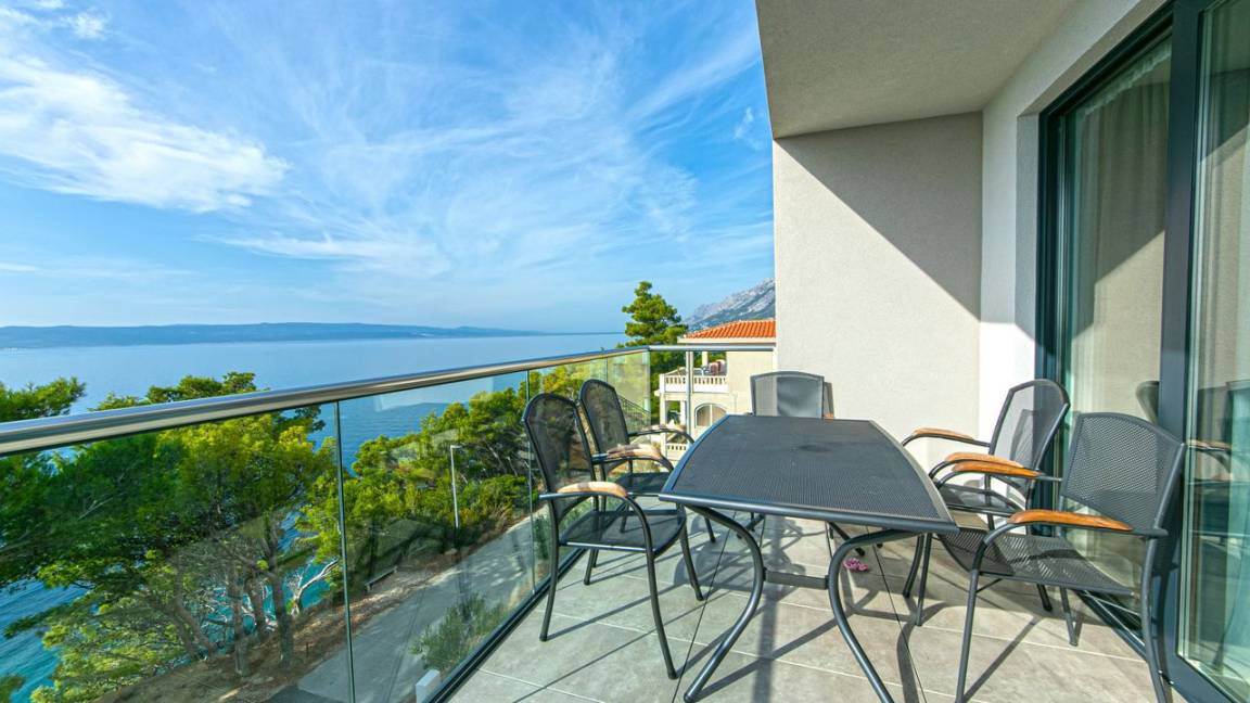 71 M² Ferienwohnung ∙ 2 Schlafzimmer ∙ 6 Gäste - Brela