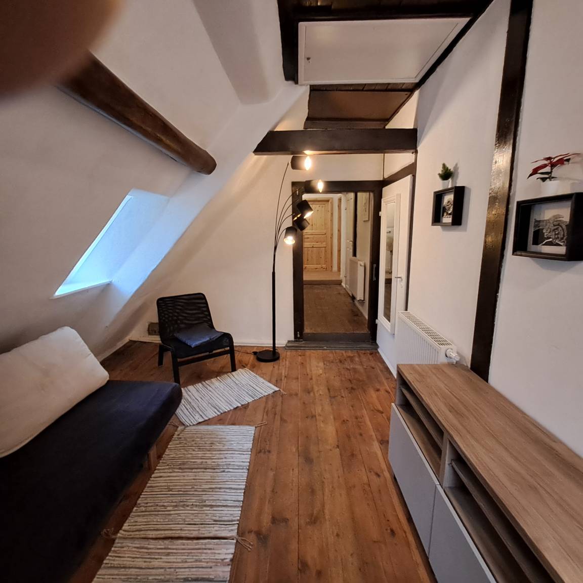 101 M² Apartment ∙ 3 Bedrooms ∙ 6 Guests - Chemnitz