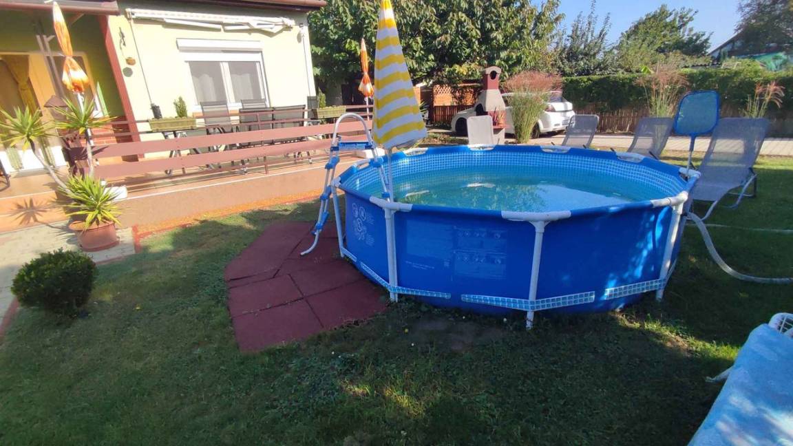 100 M² Ferienhaus ∙ 3 Schlafzimmer ∙ 6 Gäste - Zamárdi