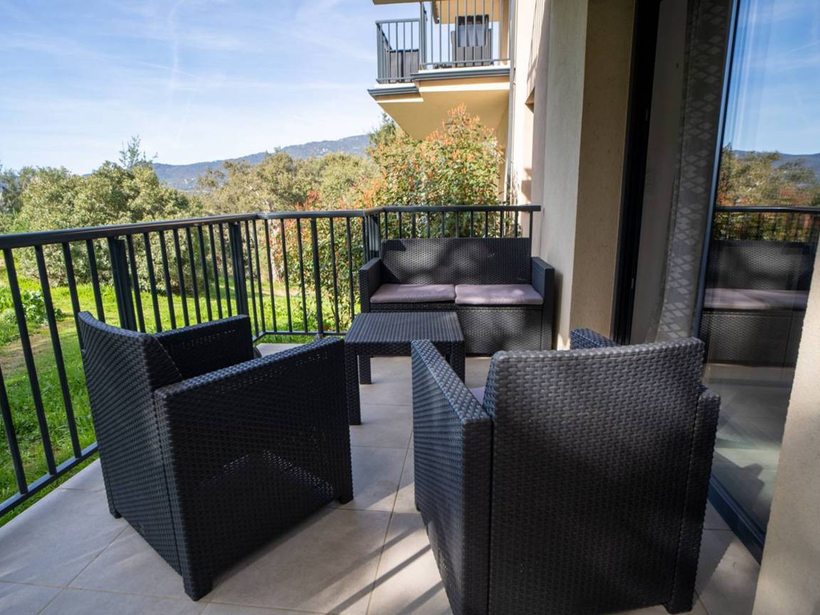 40 M² Appartement ∙ 1 Slaapkamer ∙ 2 Gasten - Olmeto