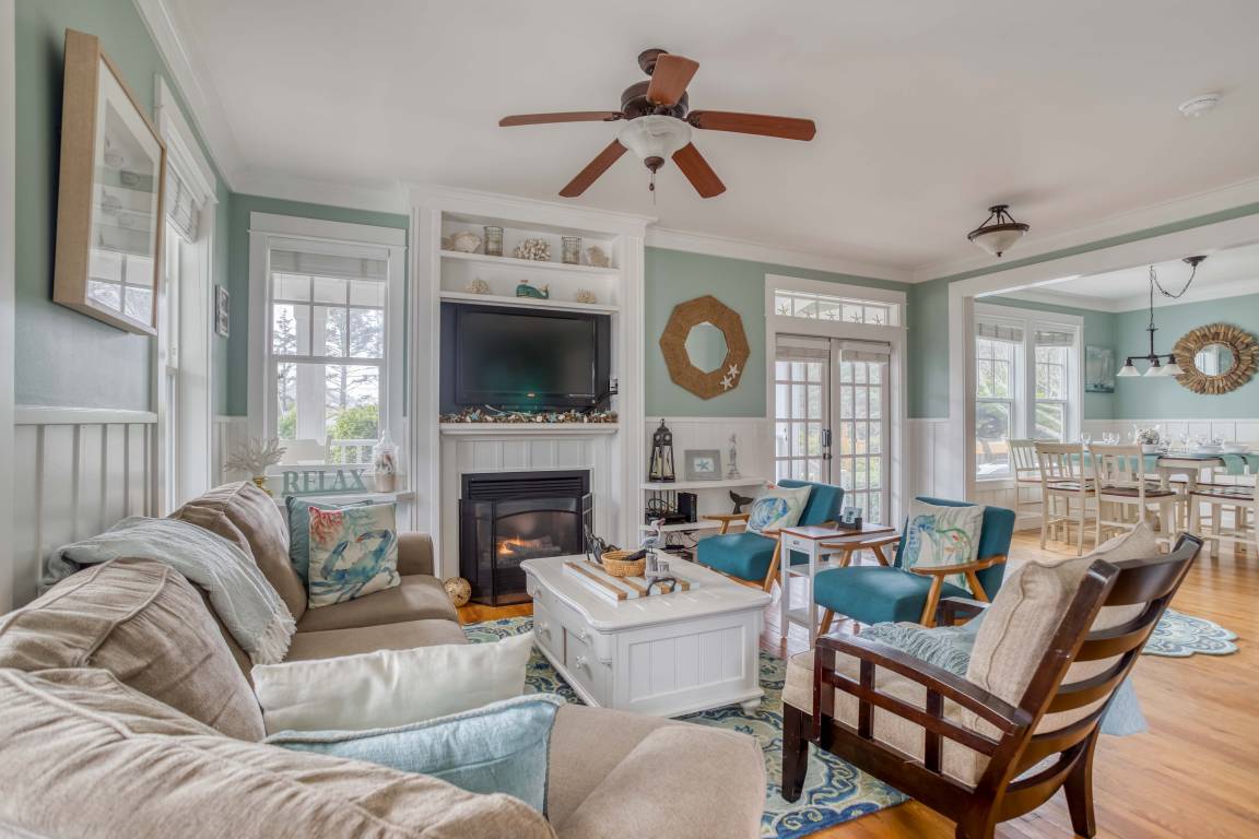 193 M² House ∙ 4 Bedrooms ∙ 11 Guests - Lincoln City, OR
