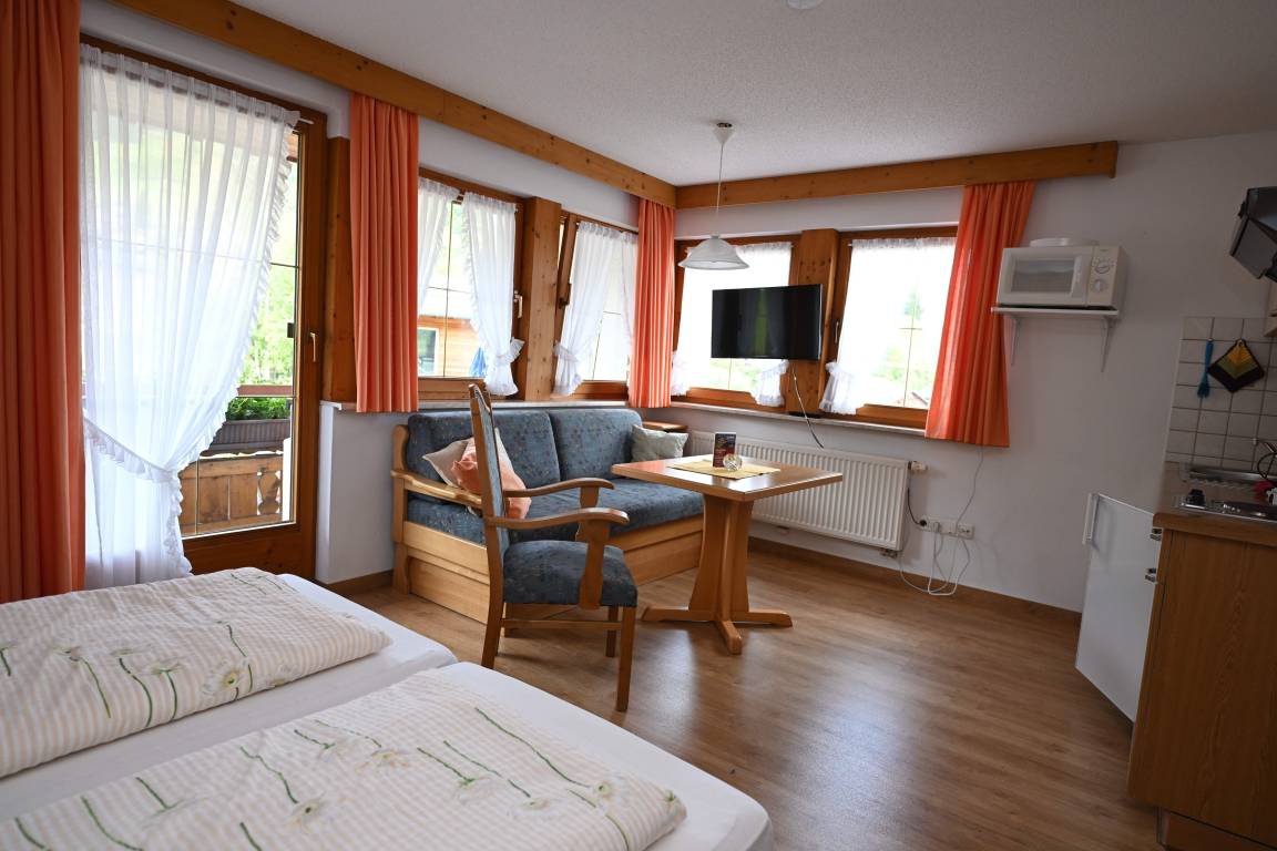 30 M² Ferienwohnung ∙ 1 Schlafzimmer ∙ 2 Gäste - Riezlern