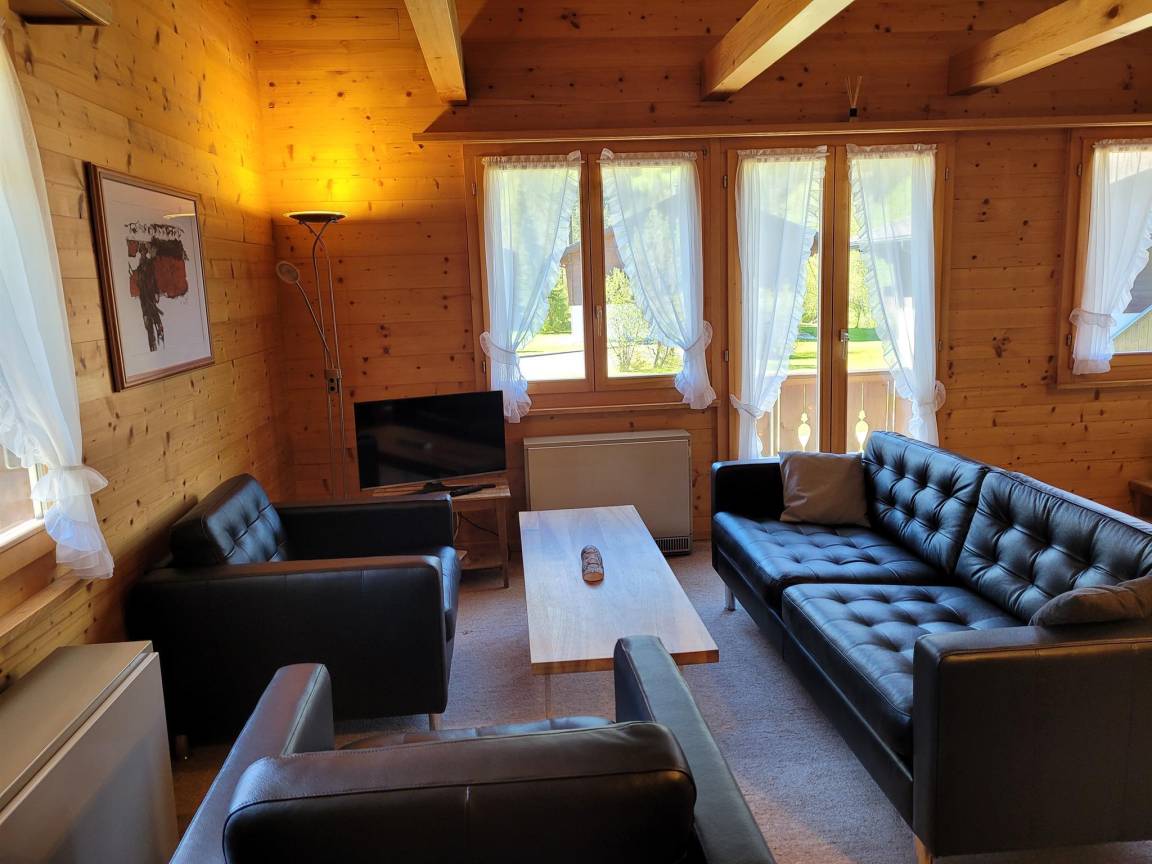 90 M² Ferienwohnung ∙ 2 Schlafzimmer ∙ 4 Gäste - Lenk