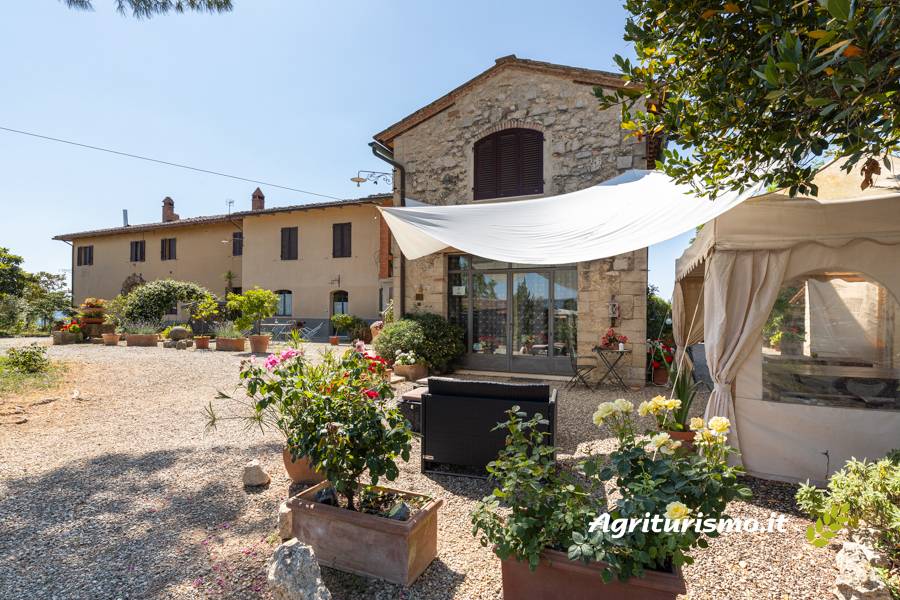 45 M² Casa Rural ∙ 1 Habitación ∙ 2 Huéspedes - Poggibonsi