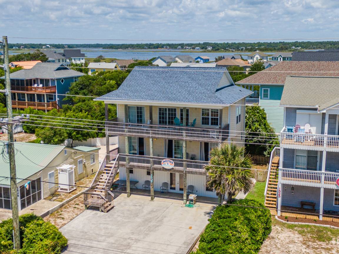 149 M² Maison De Vacances ∙ 4 Chambres ∙ 10 Personnes - Surf City, NC