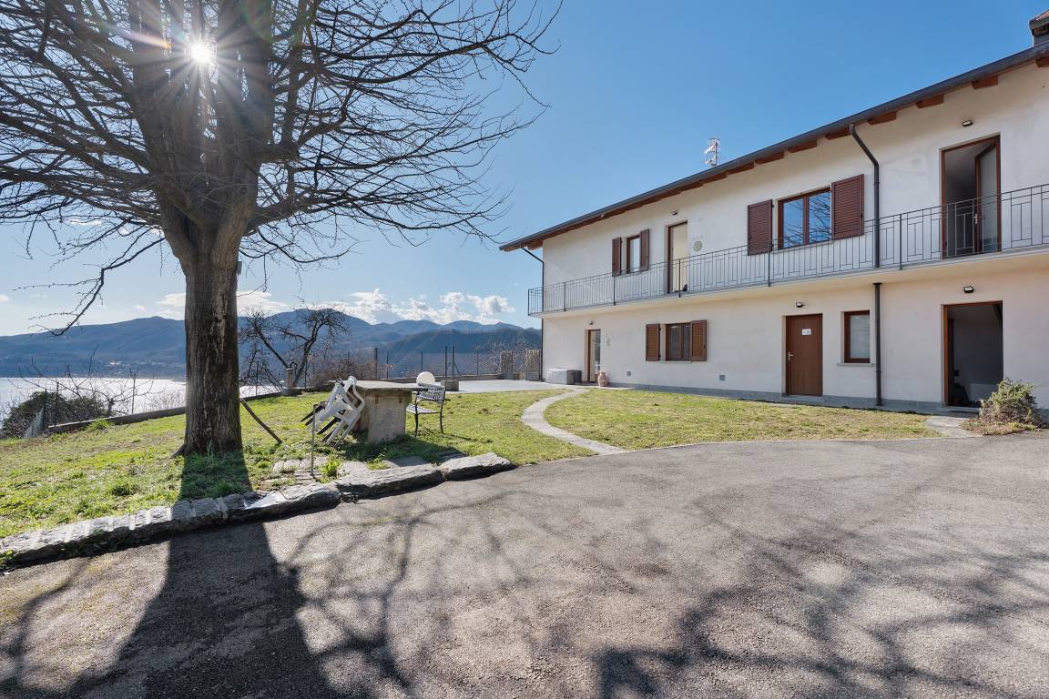 90 M² Apartment ∙ 1 Bedroom ∙ 6 Guests - Orta San Giulio