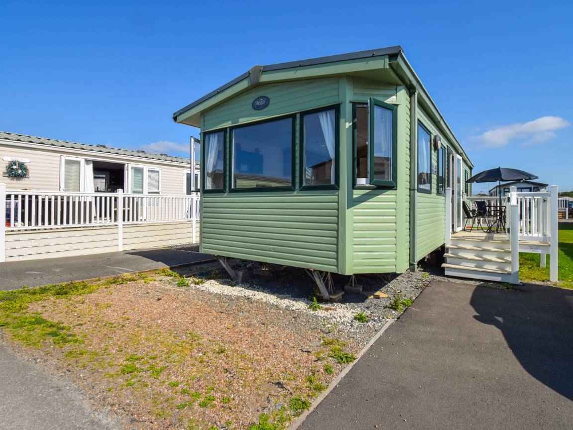 Cottage ∙ 2 Bedrooms ∙ 6 Guests - Morecambe