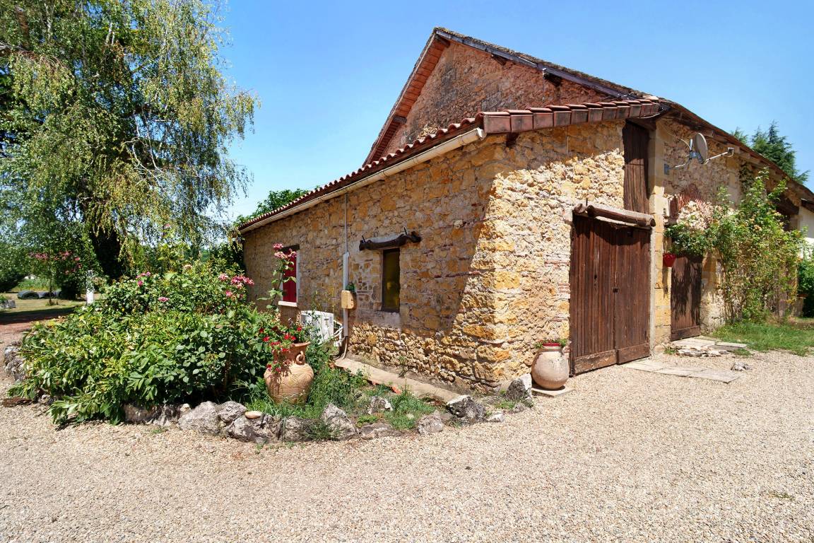 35 M² Bed And Breakfast ∙ 1 Bedroom ∙ 2 Guests - Bergerac