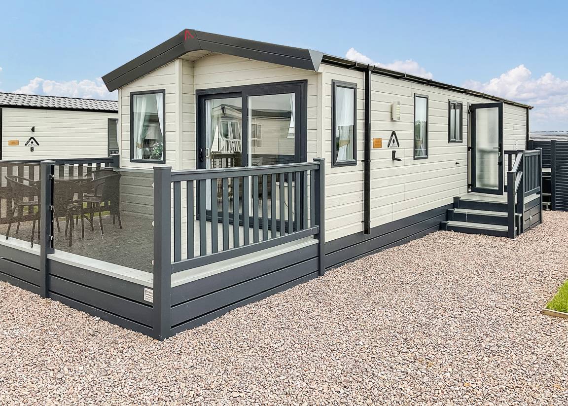 Chalet ∙ 2 Bedrooms ∙ 4 Guests - Aberdeenshire
