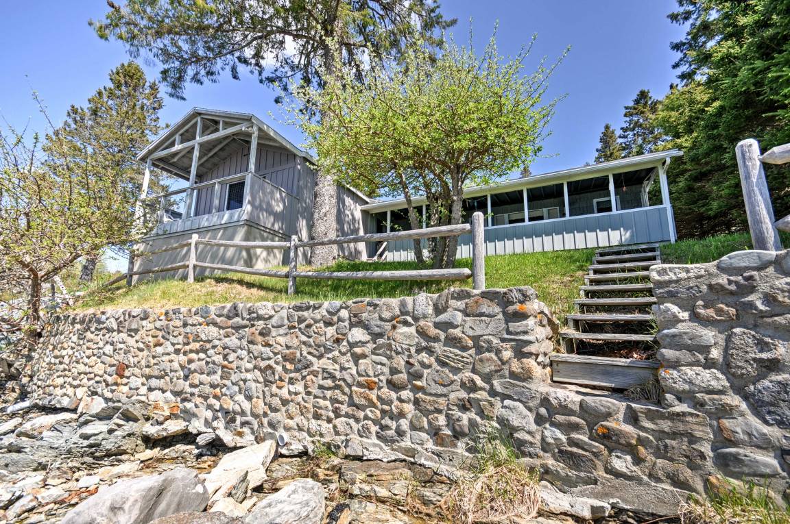 111 M² Cottage ∙ 3 Bedrooms ∙ 6 Guests - Lamoine State Park, Lamoine