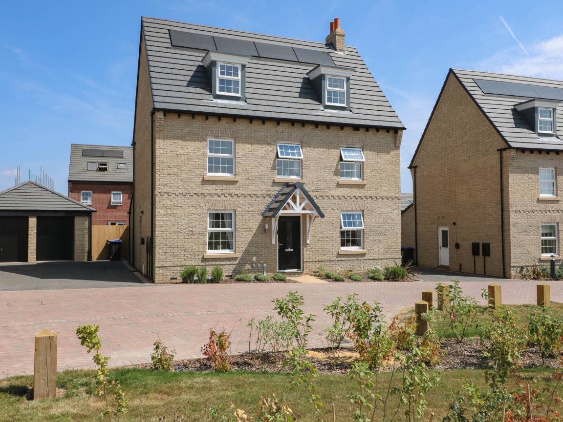 Cottage ∙ 5 Bedrooms ∙ 10 Guests - Staffordshire