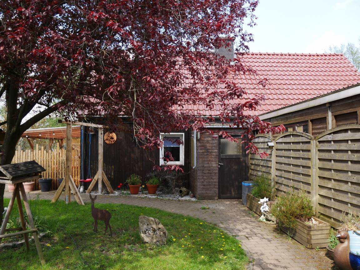 40 M² Huis ∙ 1 Slaapkamer ∙ 4 Gasten - Oberhausen
