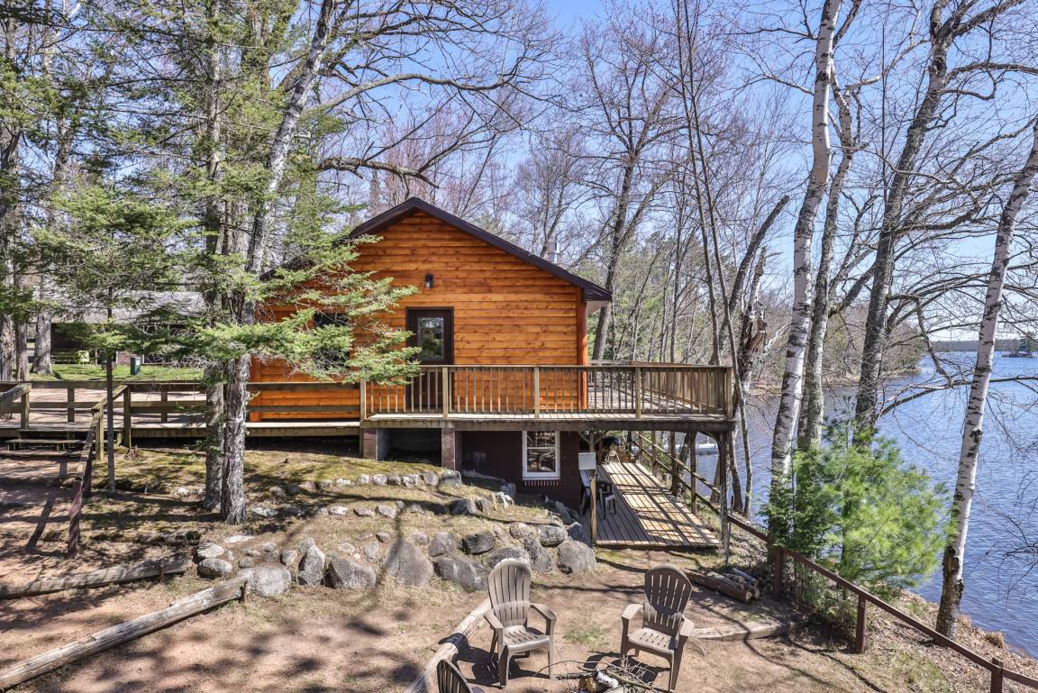 House ∙ 4 Bedrooms ∙ 14 Guests - St. Germain, WI