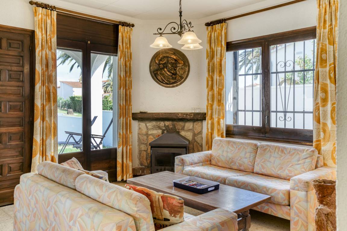 65 M² Casa ∙ 3 Habitaciones ∙ 6 Huéspedes - El Port de la Selva