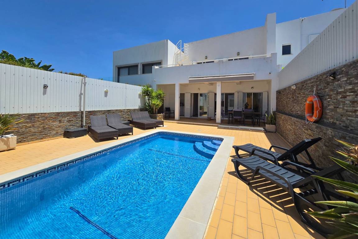187 M² Maison De Vacances ∙ 4 Chambres ∙ 8 Personnes - Albufeira