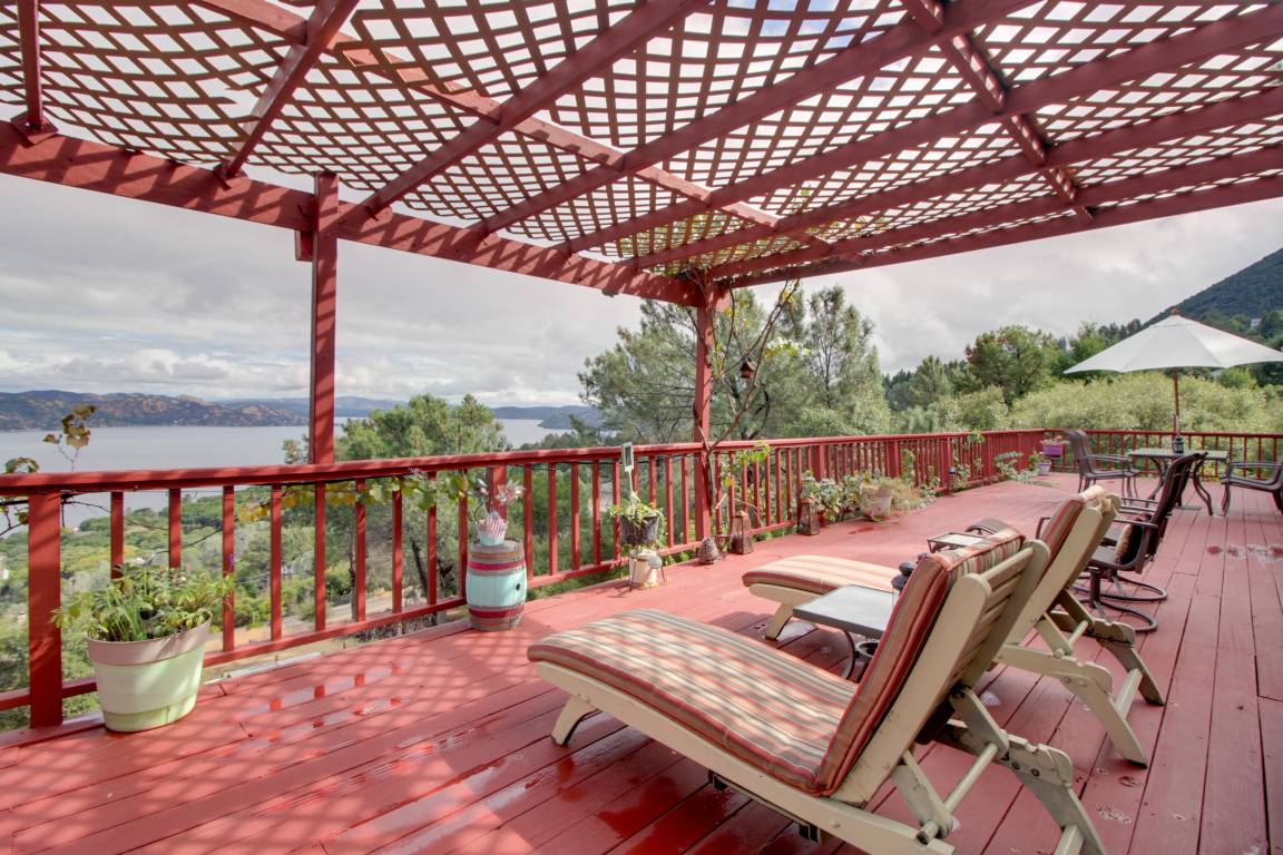 222 M² House ∙ 3 Bedrooms ∙ 6 Guests - Crimson Ridge, Kelseyville