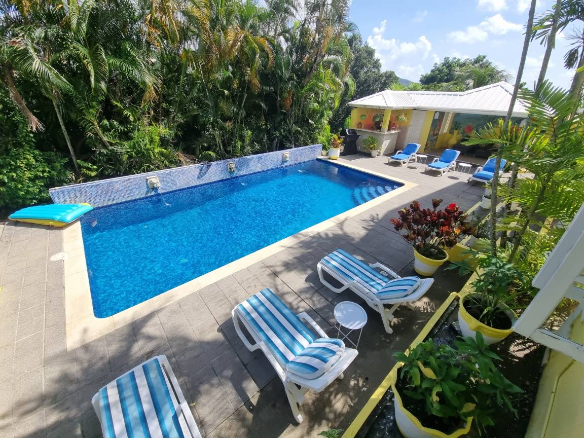 1000 M² Villa ∙ 4 Bedrooms ∙ 10 Guests - Tobago