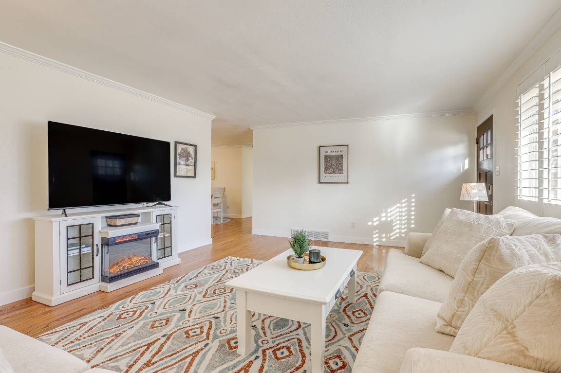 153 M² House ∙ 3 Bedrooms ∙ 6 Guests - Arvada, CO