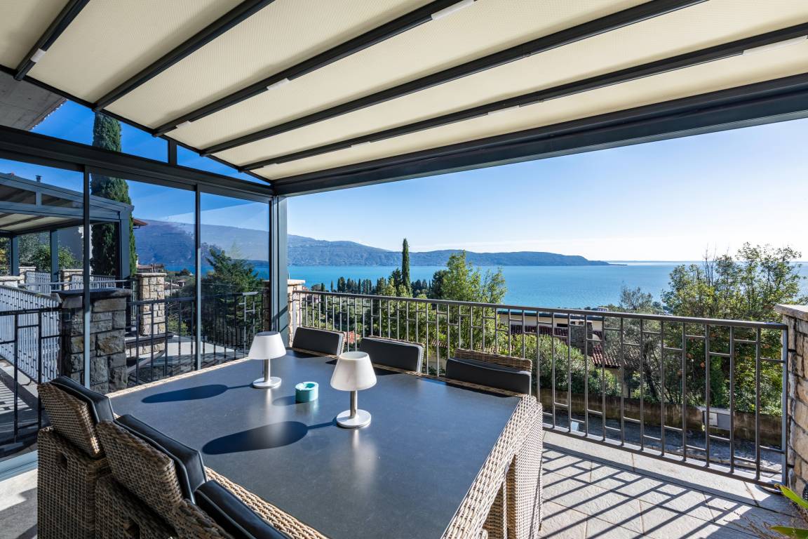 100 M² Apartment ∙ 2 Bedrooms ∙ 6 Guests - Gargnano