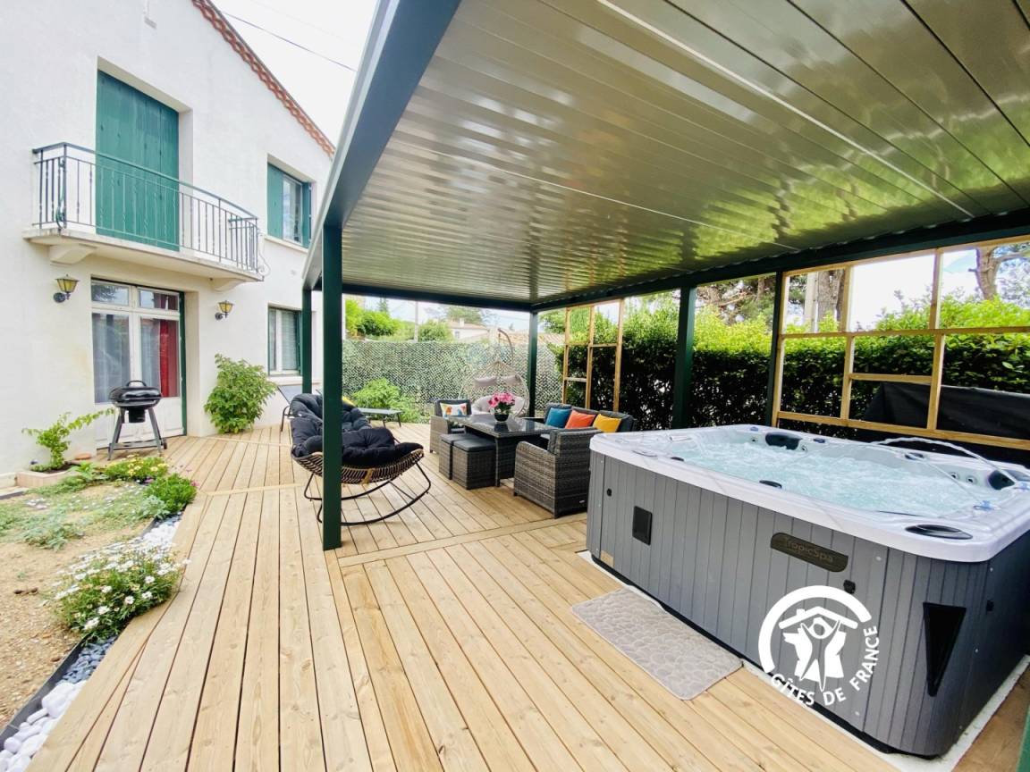 91 M² Gîte ∙ 3 Chambres ∙ 6 Personnes - Carcassonne