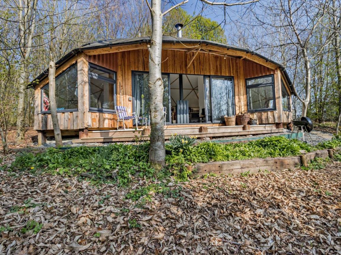 Camping ∙ 2 Bedrooms ∙ 4 Guests - Herefordshire