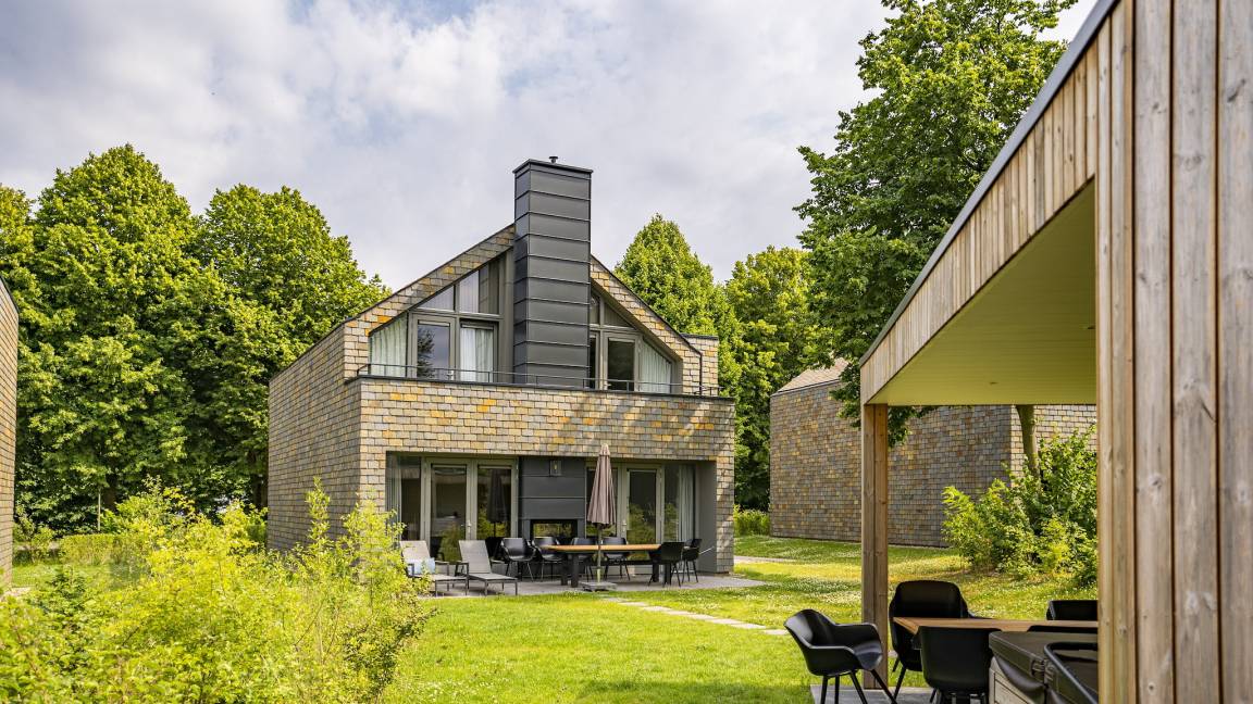 207 M² Villa ∙ 4 Chambres ∙ 8 Personnes - Maasmechelen