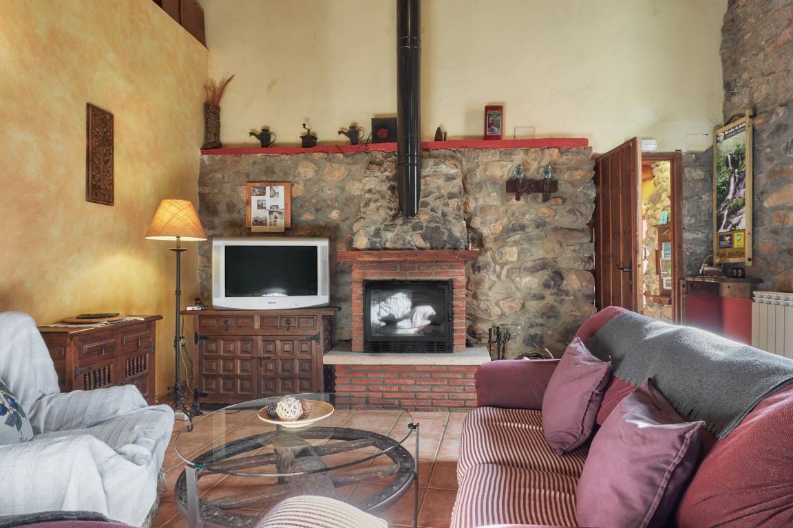100 M² Ferienhaus ∙ 3 Schlafzimmer ∙ 8 Gäste - Somiedo